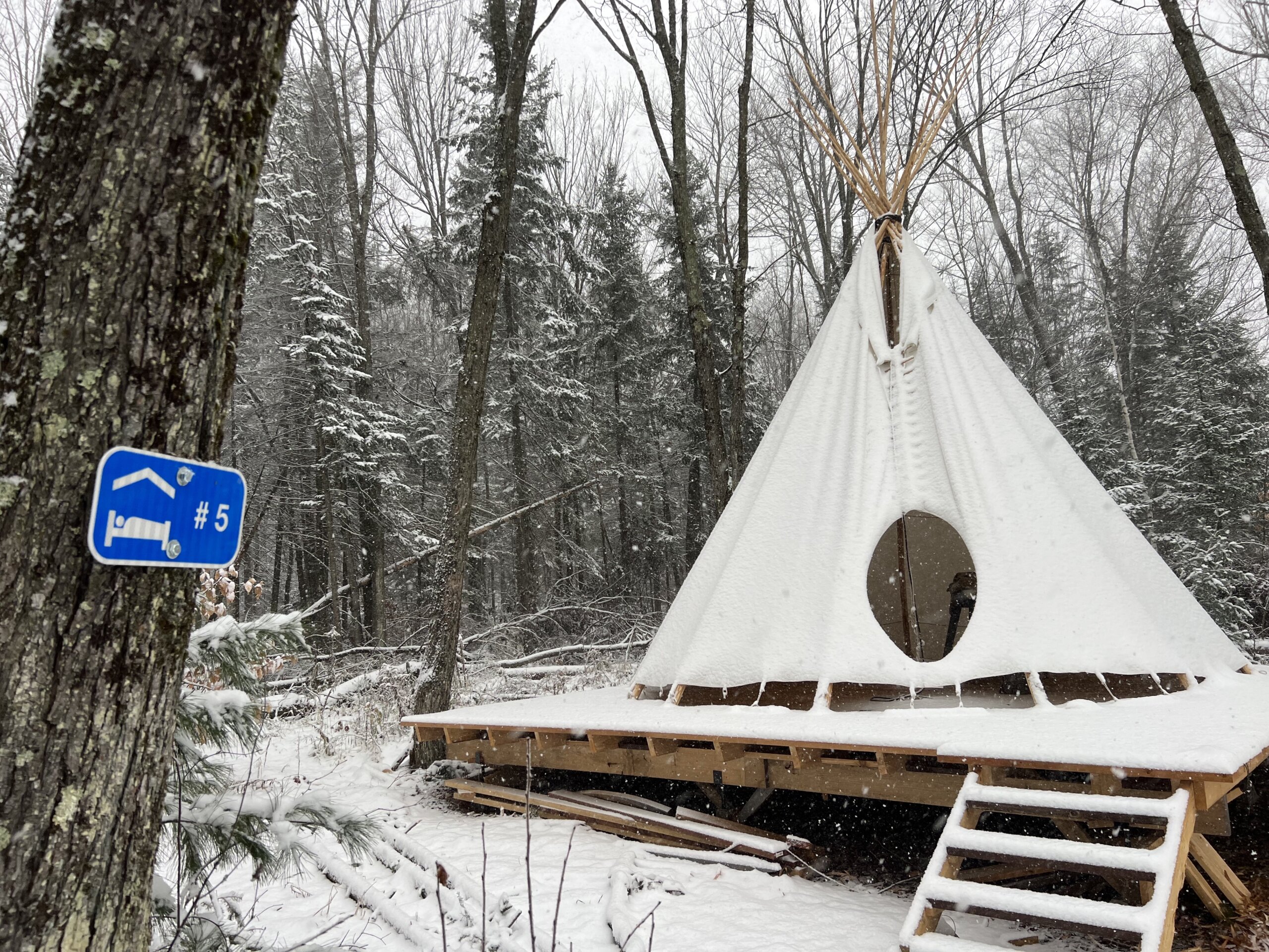 Tipi en foret (#5) | ULM Québec